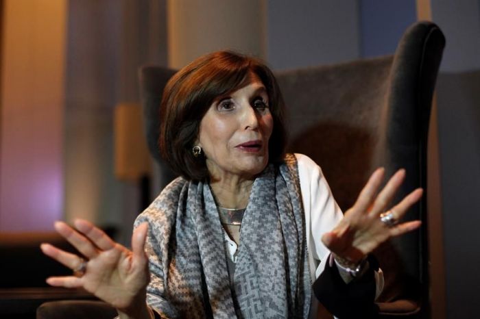 Ángeles Mastretta: Al feminismo hay que acompañarlo y | BajaPress